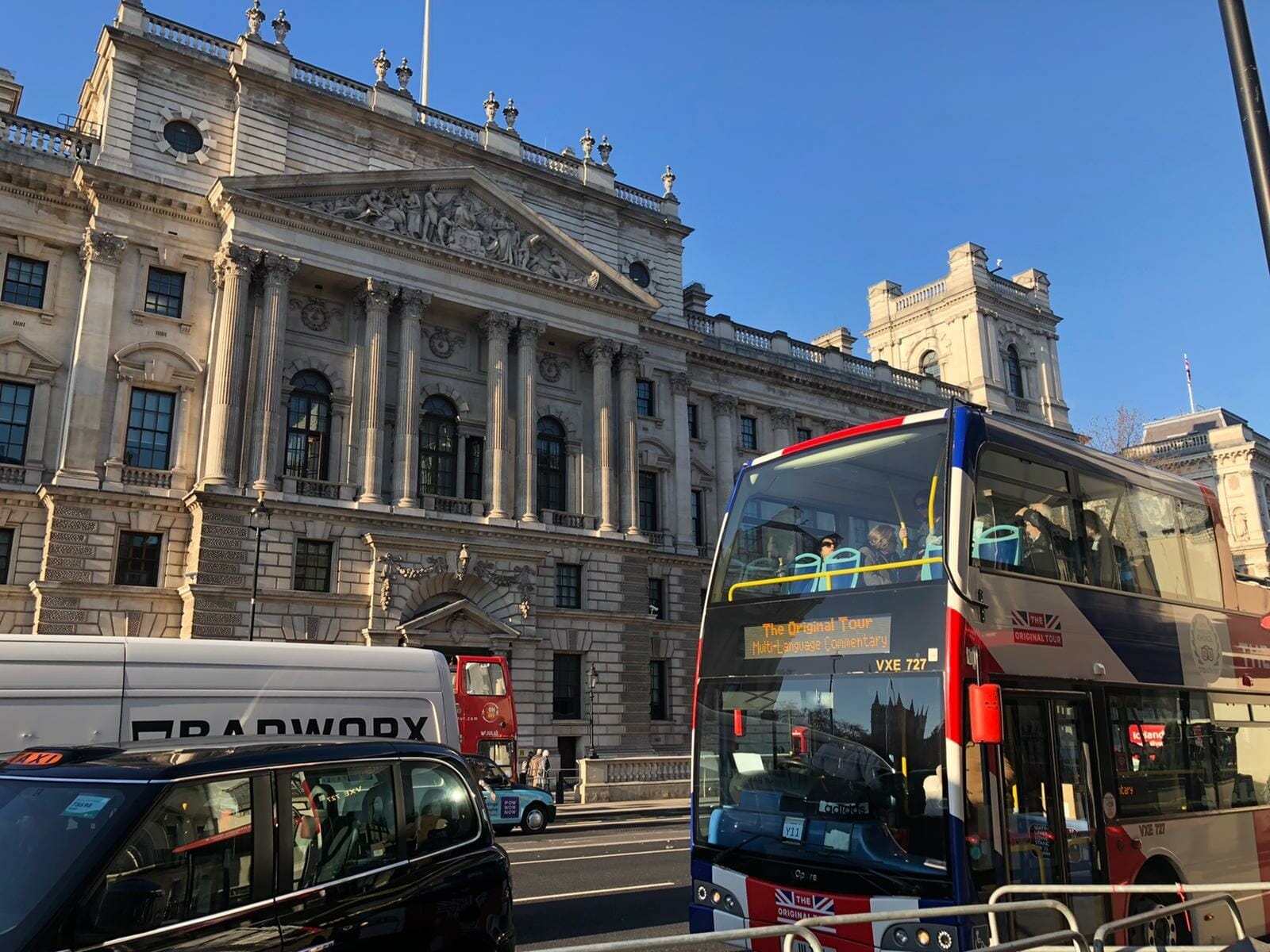 The Ultimate Guide to Studying Abroad in London on a Budget (2023 ...