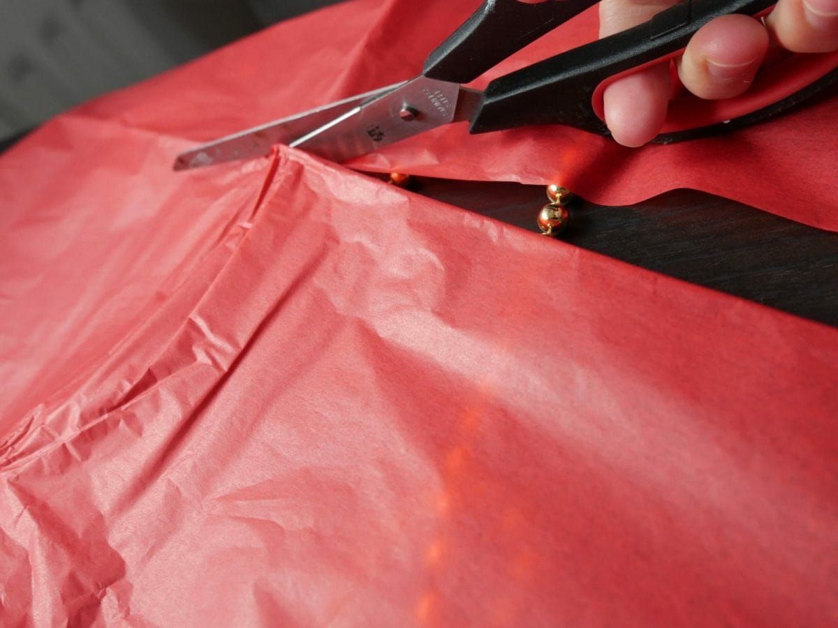 How to Make Homemade Christmas Crowns (easy!) - girl gone london