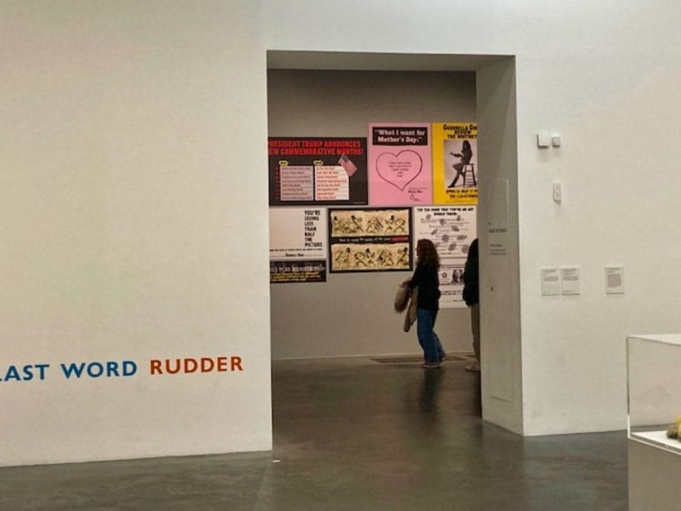 A Visitor's Guide to Tate Modern (by a local!) - girl gone london